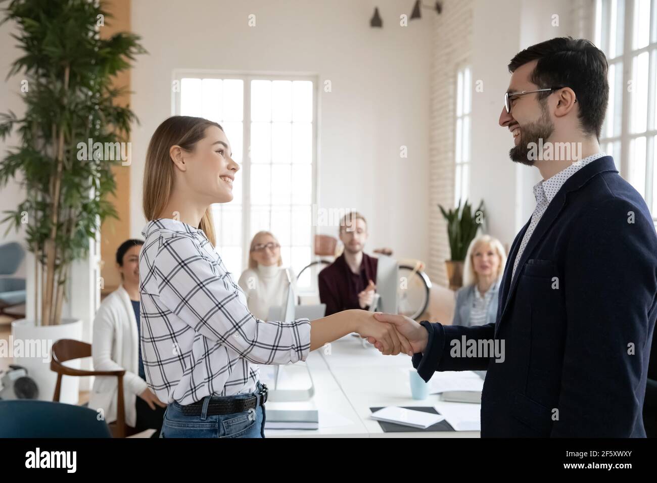 Accomplishment acknowledgement hi-res stock photography and images - Alamy