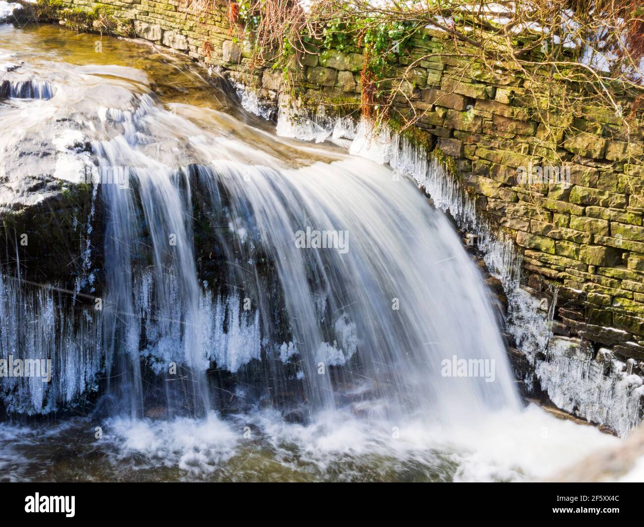 Gayle waterfall hi-res stock photography and images - Alamy