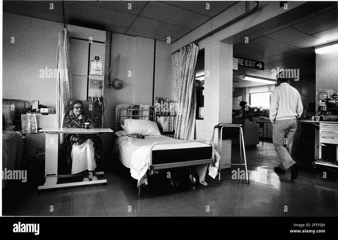 Mabel Nash a patient in St Georges Hospital in Tooting DBase Stock ...