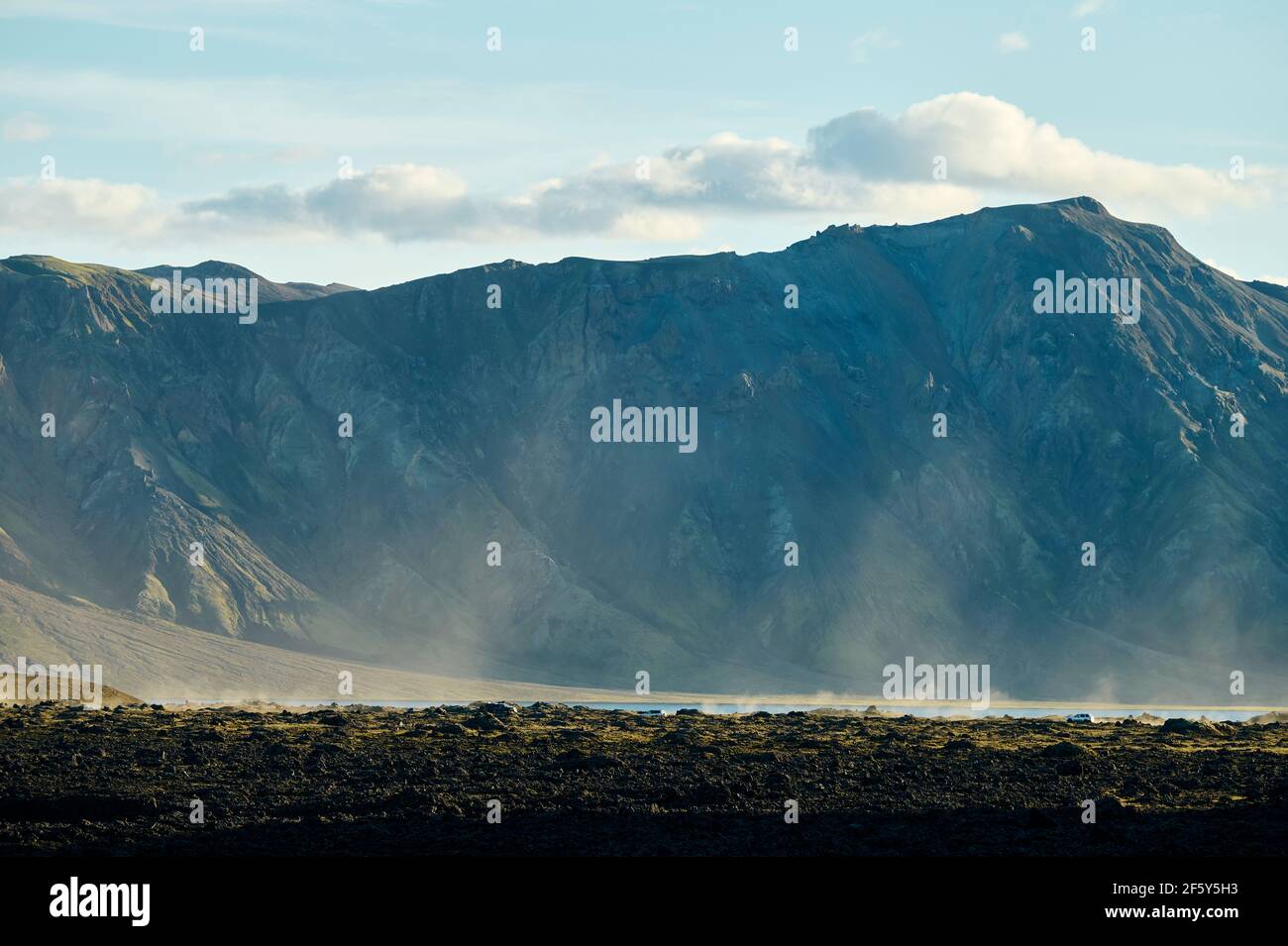 Dusty slope hi-res stock photography and images - Alamy