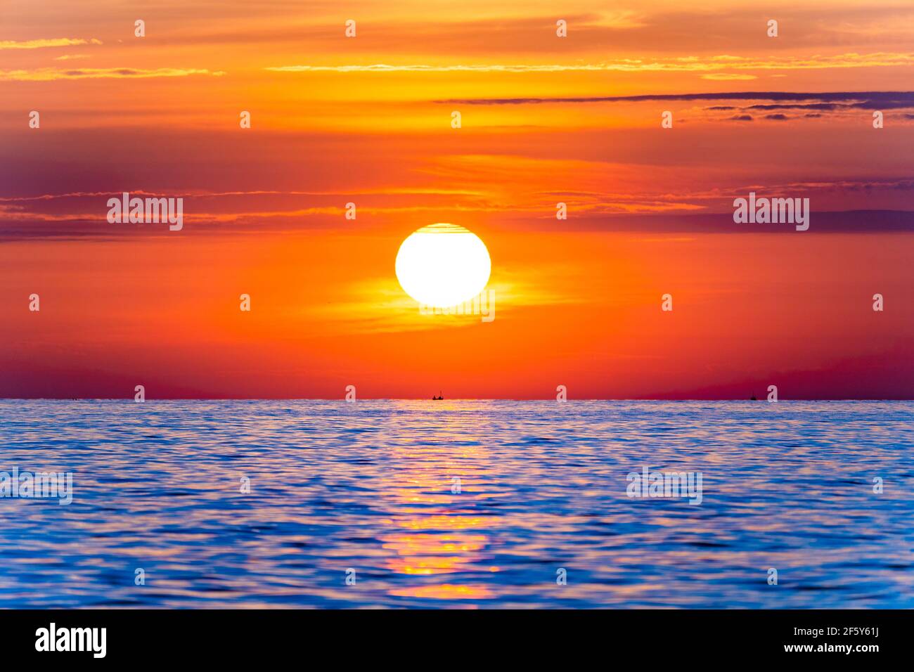 Sunrise reflection wave over ocean hi-res stock photography and images ...
