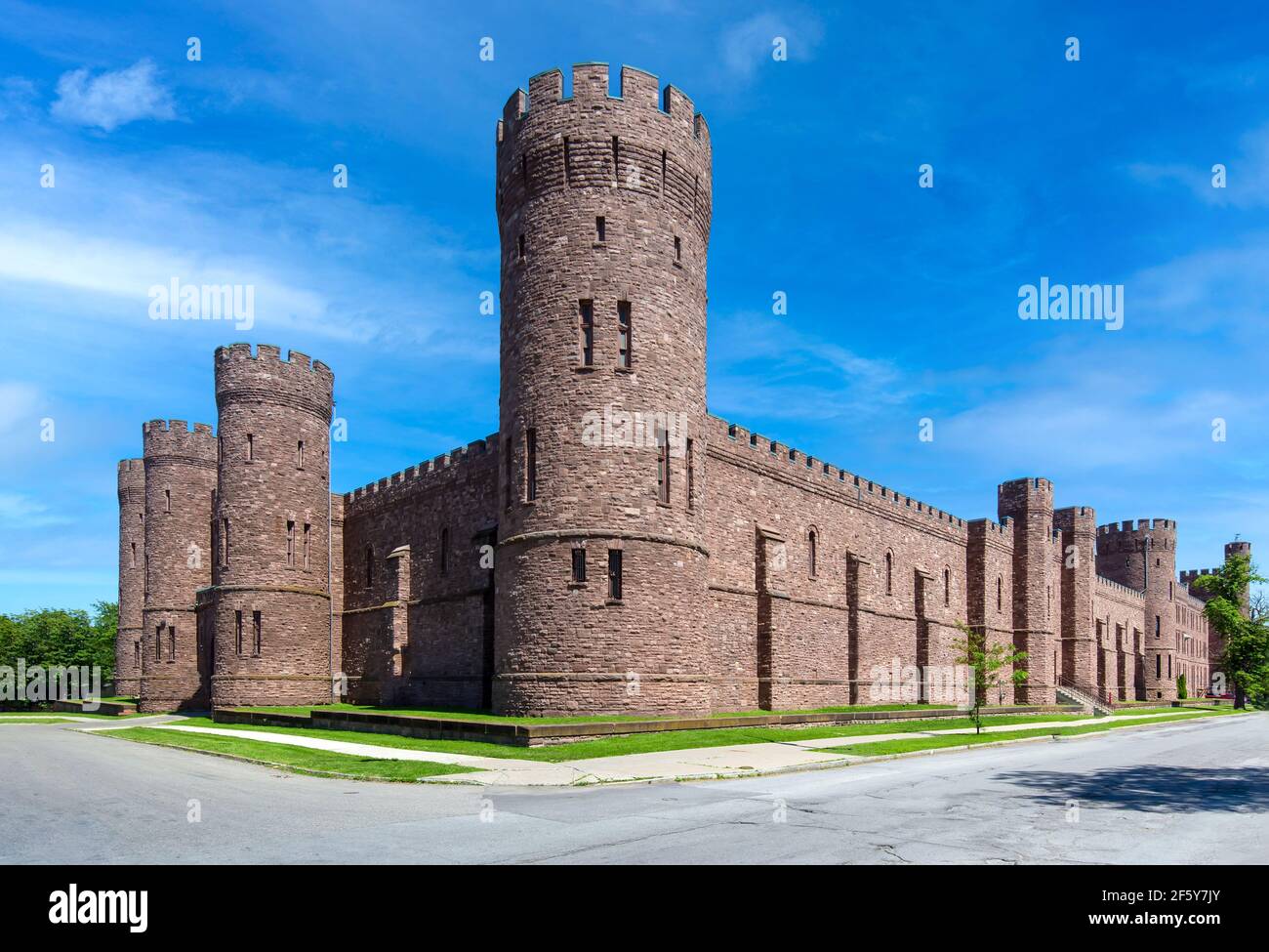 Buffalo connecticut street armory hi-res stock photography and images ...