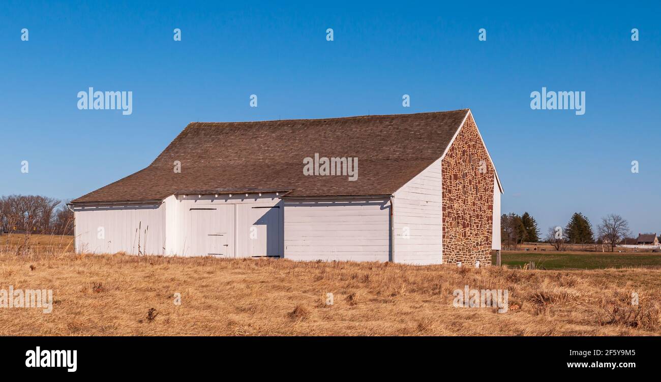 The McPherson farm barn, which was standing during the battle at ...