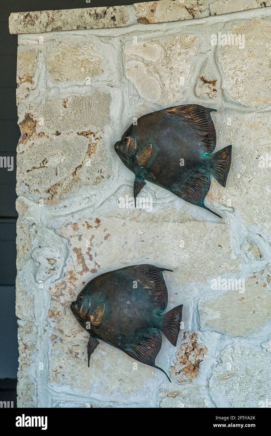 Metal fish sculptures on the Dante B. Fascell Visitor Center at ...