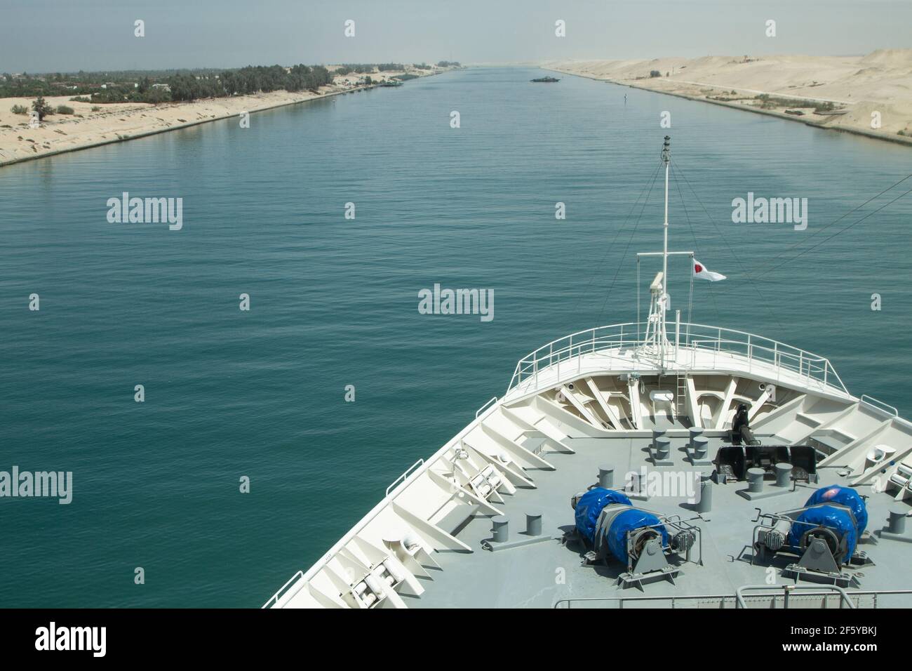 Ship in the Suez Canal Stock Photo - Alamy