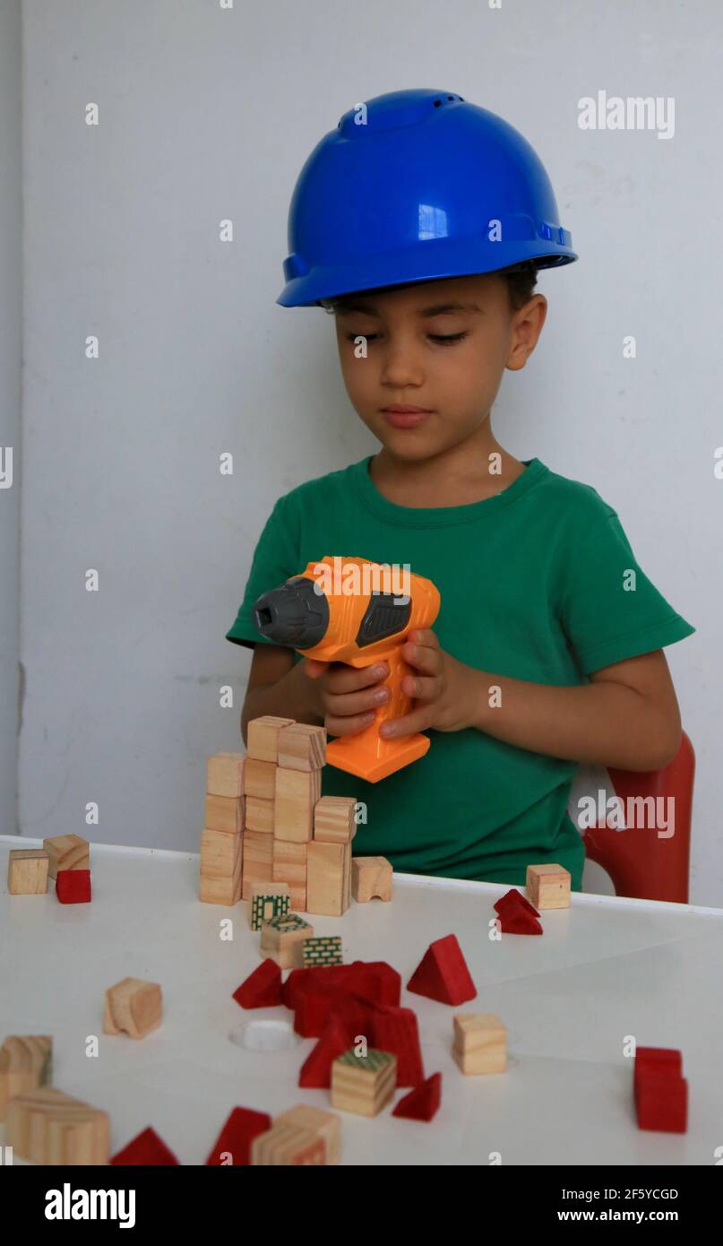 Wood block sign nursery hi-res stock photography and images - Alamy