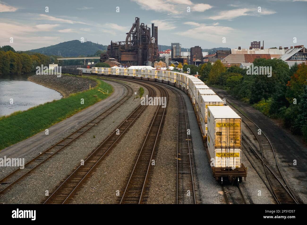 Train tracks going through Bethleham. PA Stock Photo - Alamy