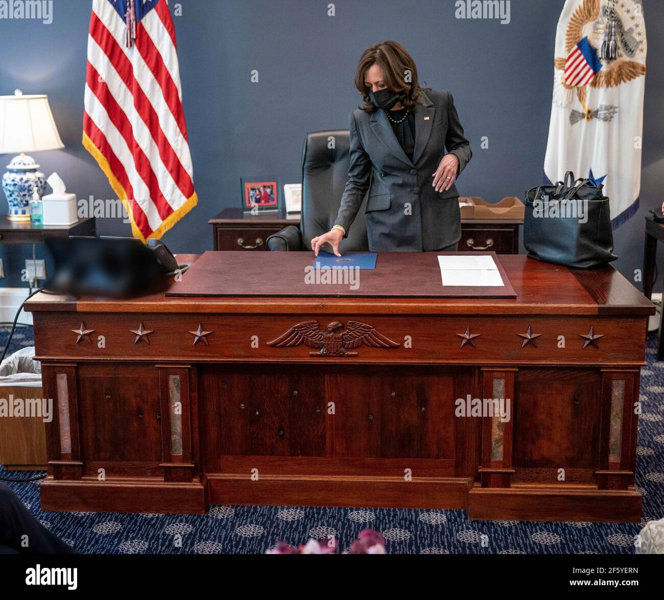 Photo of uss constitution hi-res stock photography and images - Alamy