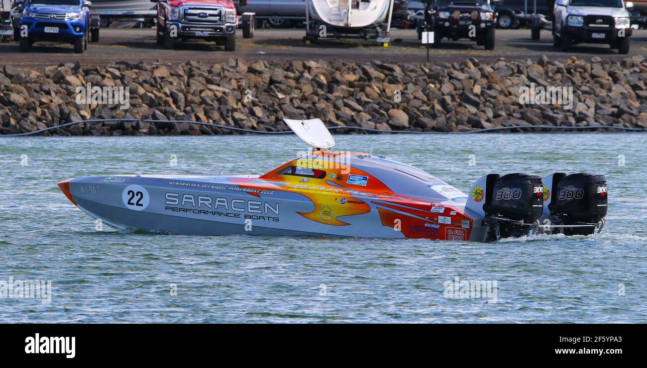 Powerboat offshore superboat hi-res stock photography and images - Alamy