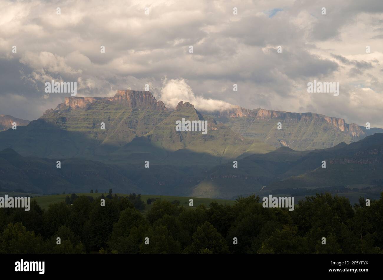 Champagne Castle High Resolution Stock Photography and Images - Alamy