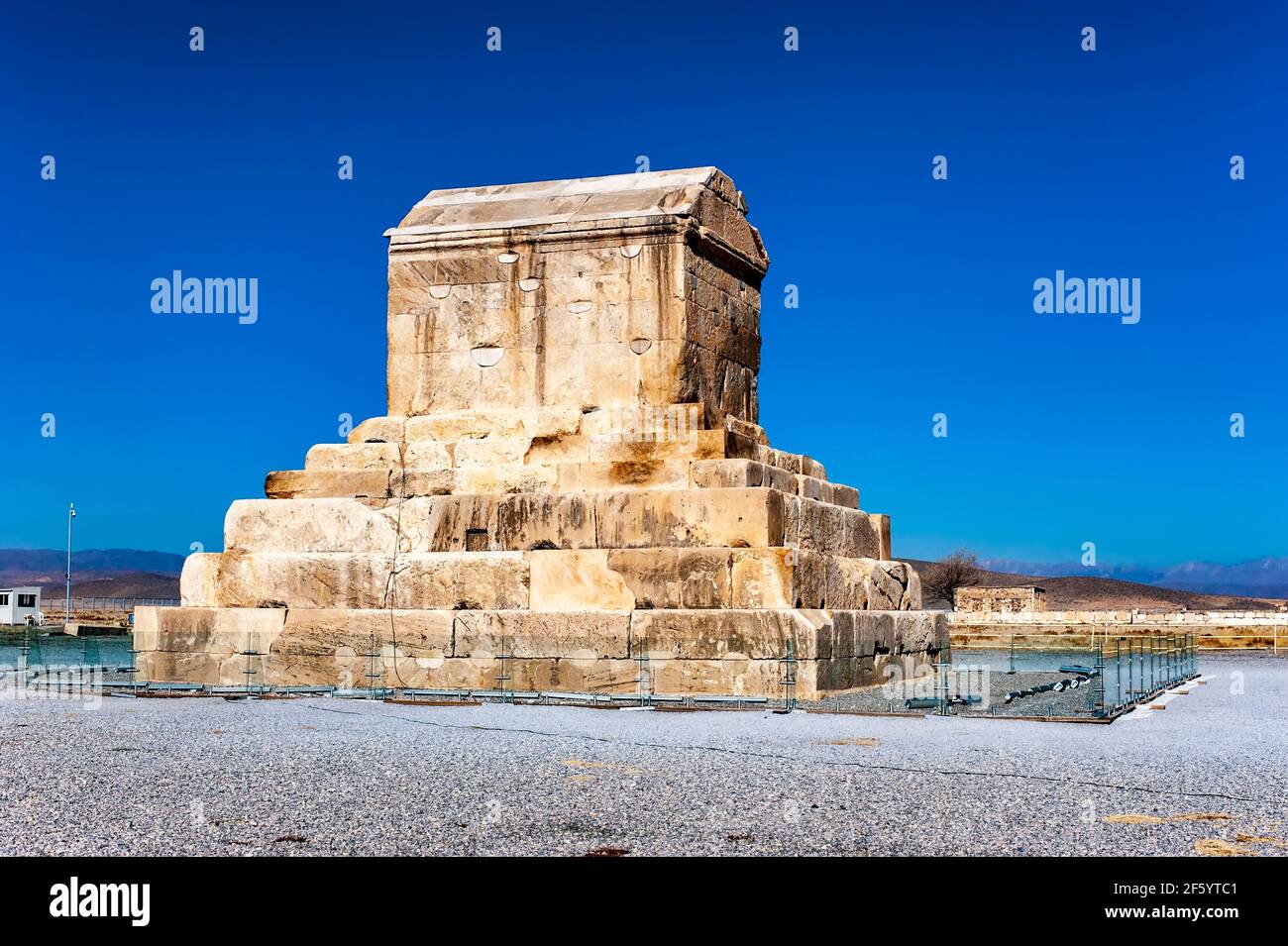 The majestic tomb of King Cyrus the Great, the founder of the ancient ...