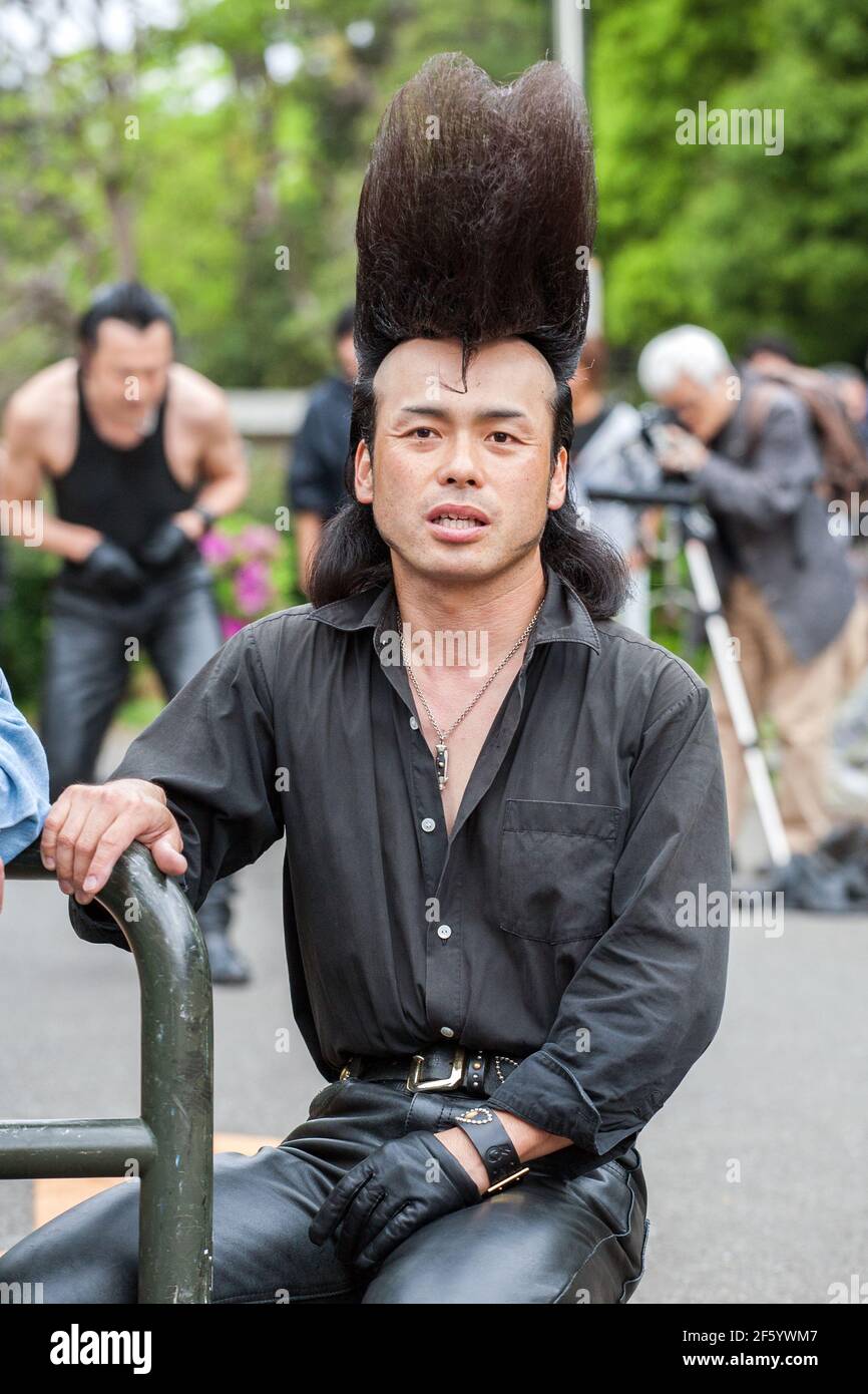 Pompadour 1950s hi-res stock photography and images - Alamy