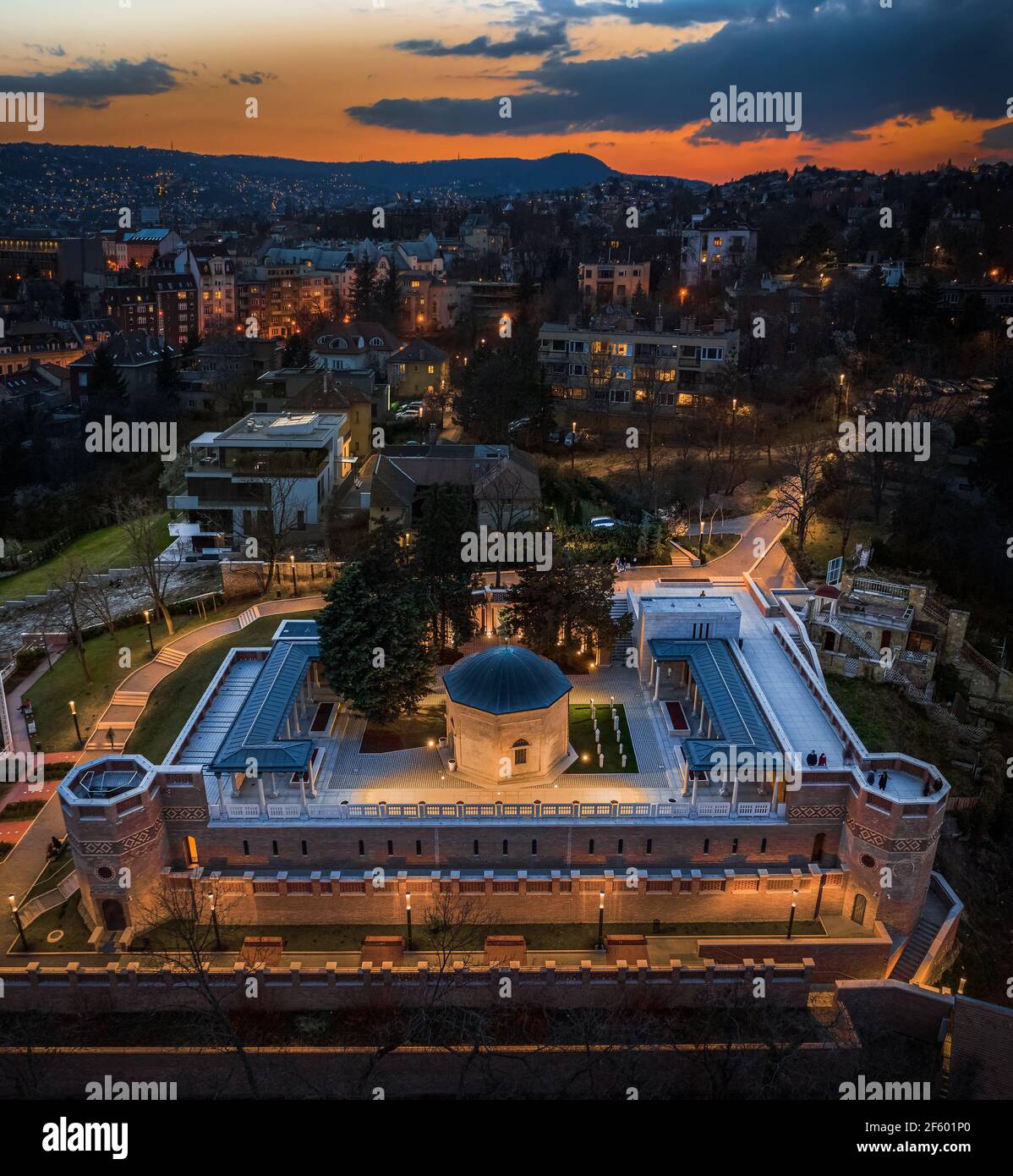 Gul baba tomb budapest hi-res stock photography and images - Alamy