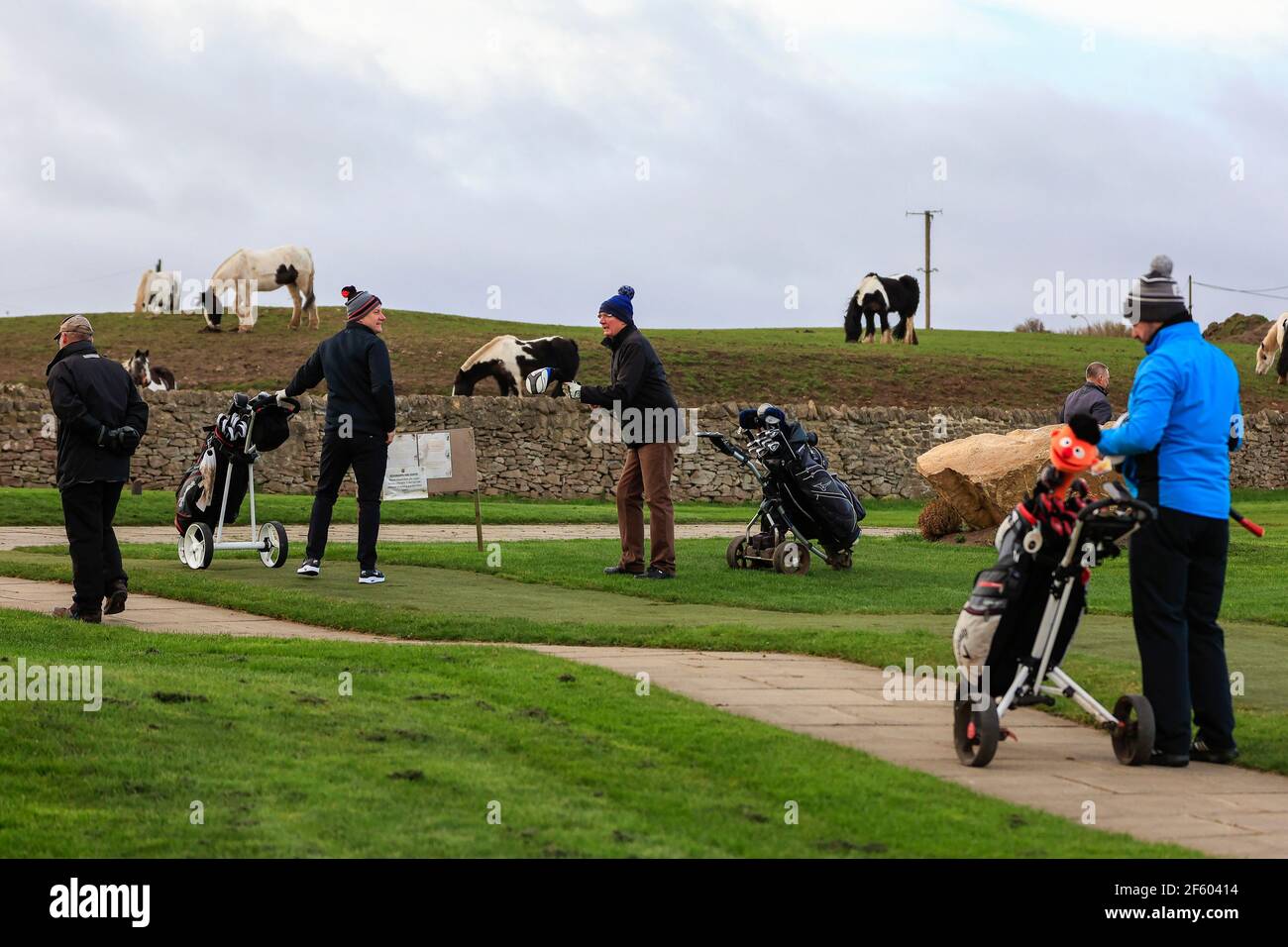 Whitburn golf hi-res stock photography and images - Alamy