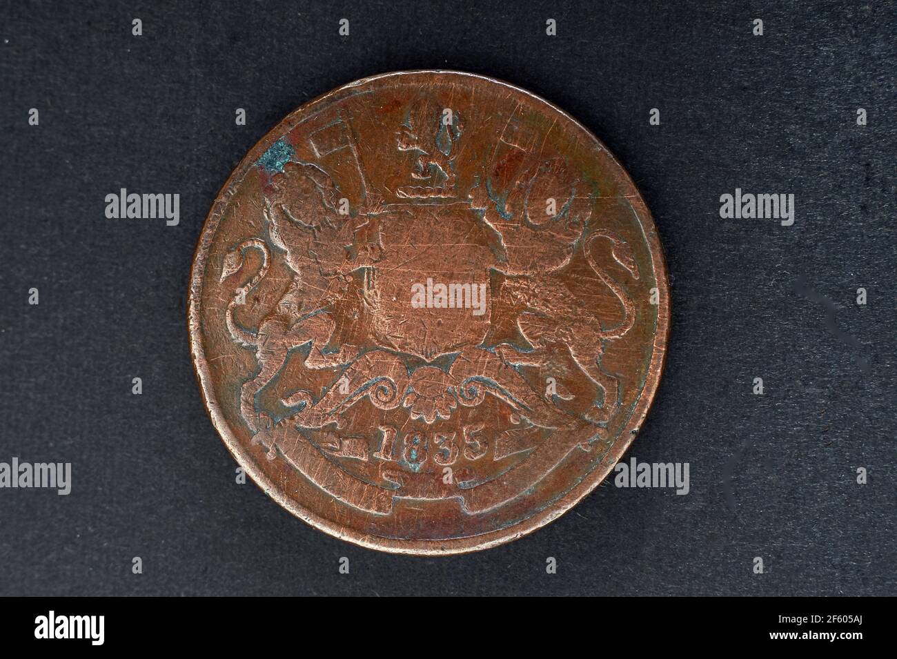 Half anna hi-res stock photography and images - Alamy