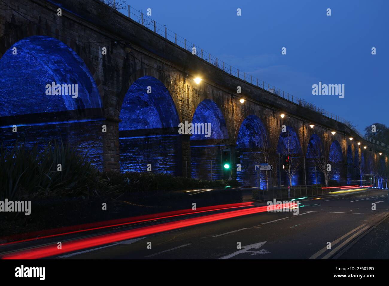 Railway Viaduct Centre High Resolution Stock Photography and Images - Alamy