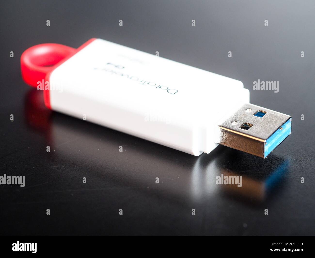 Office usb flash icon hi-res stock photography and images - Alamy