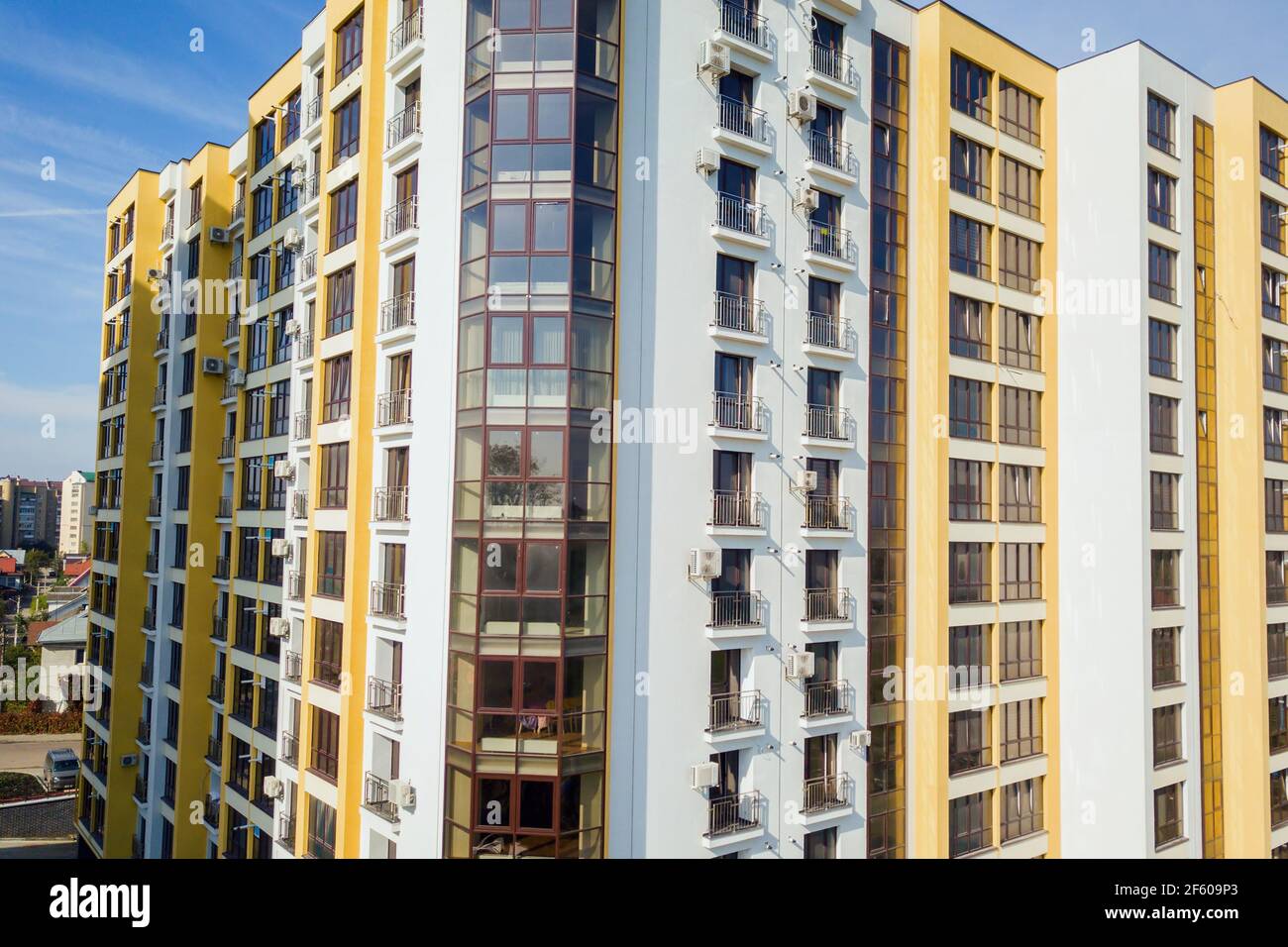 High rise apartment buildings in city residential area Stock Photo - Alamy