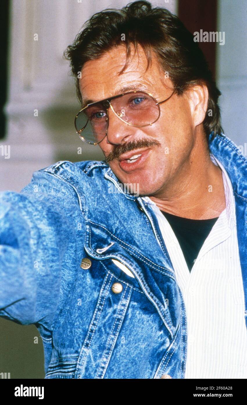 Schauspieler Götz George bei der Filmpremiere "DIe Katze" in Hamburg ...