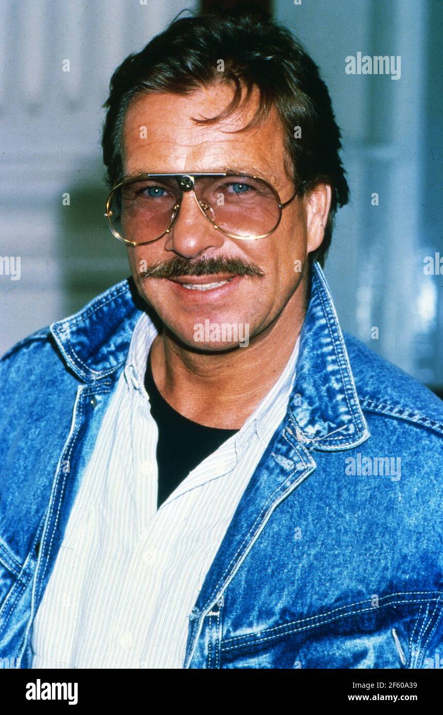 Schauspieler Götz George bei der Filmpremiere "DIe Katze" in Hamburg ...