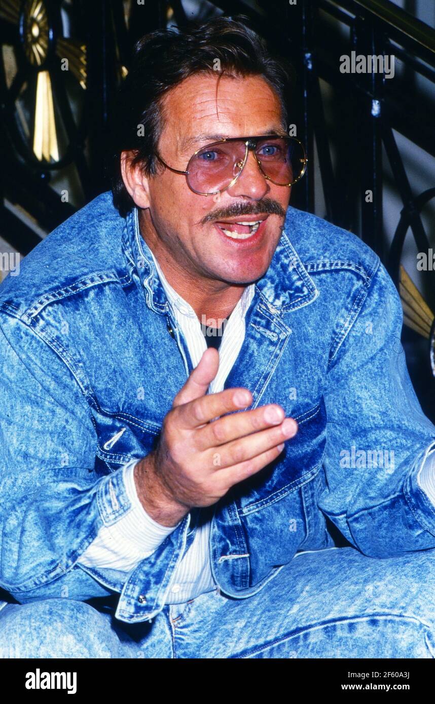 Schauspieler Götz George bei der Filmpremiere "DIe Katze" in Hamburg ...