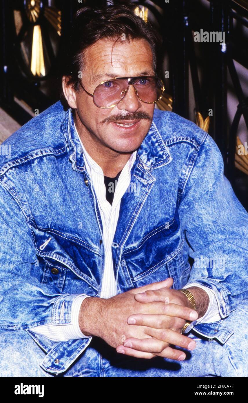 Schauspieler Götz George bei der Filmpremiere "DIe Katze" in Hamburg ...