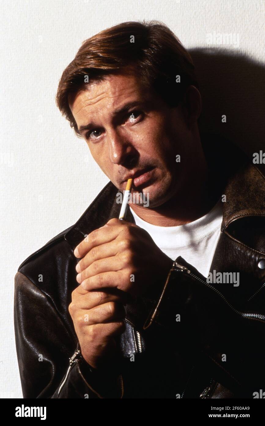 Michael Lesch, deutscher Schauspieler, bei einem Spaziergang durch ...