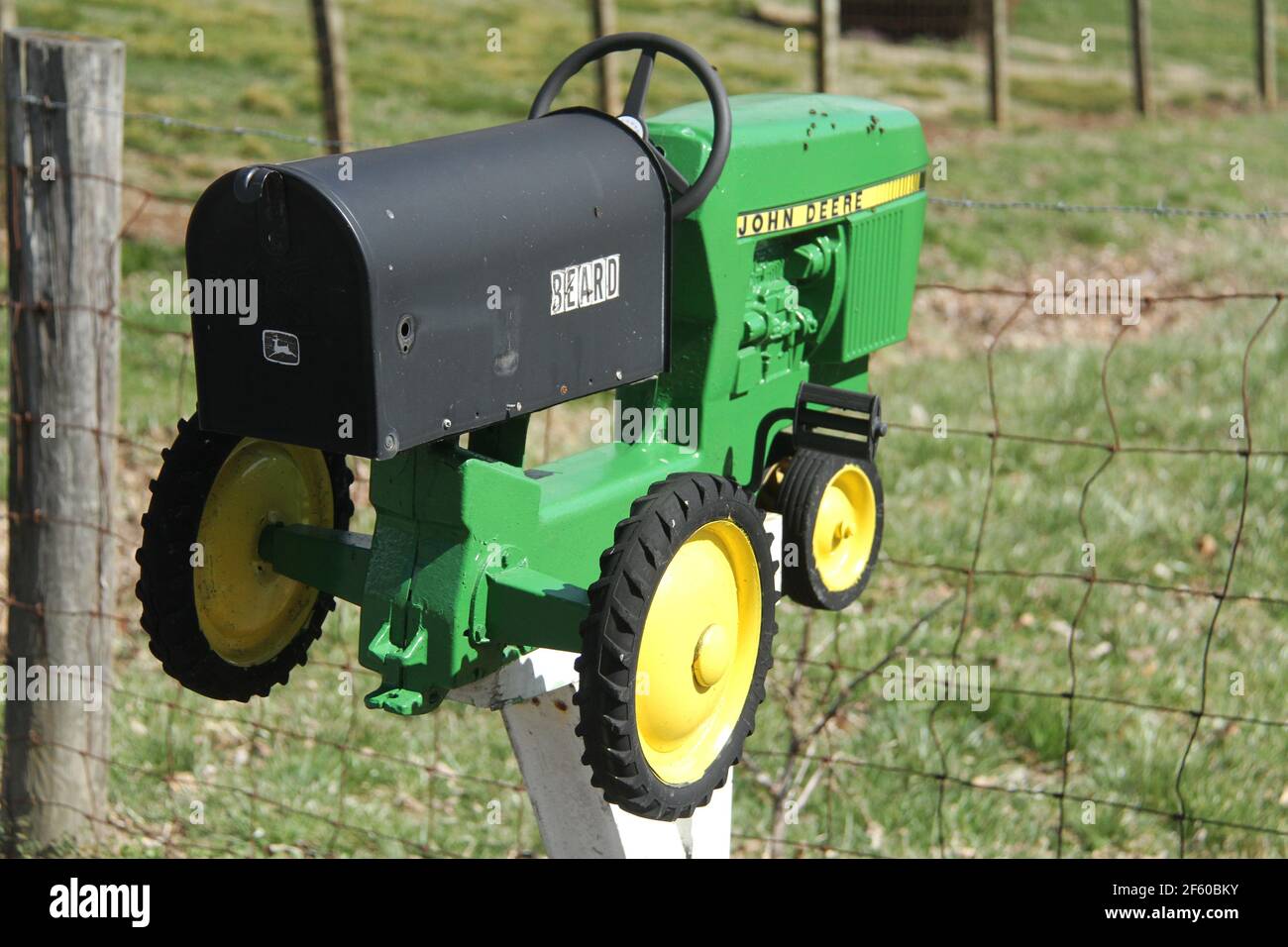 Tractor-shaped mailbox in the U.S.A Stock Photo - Alamy