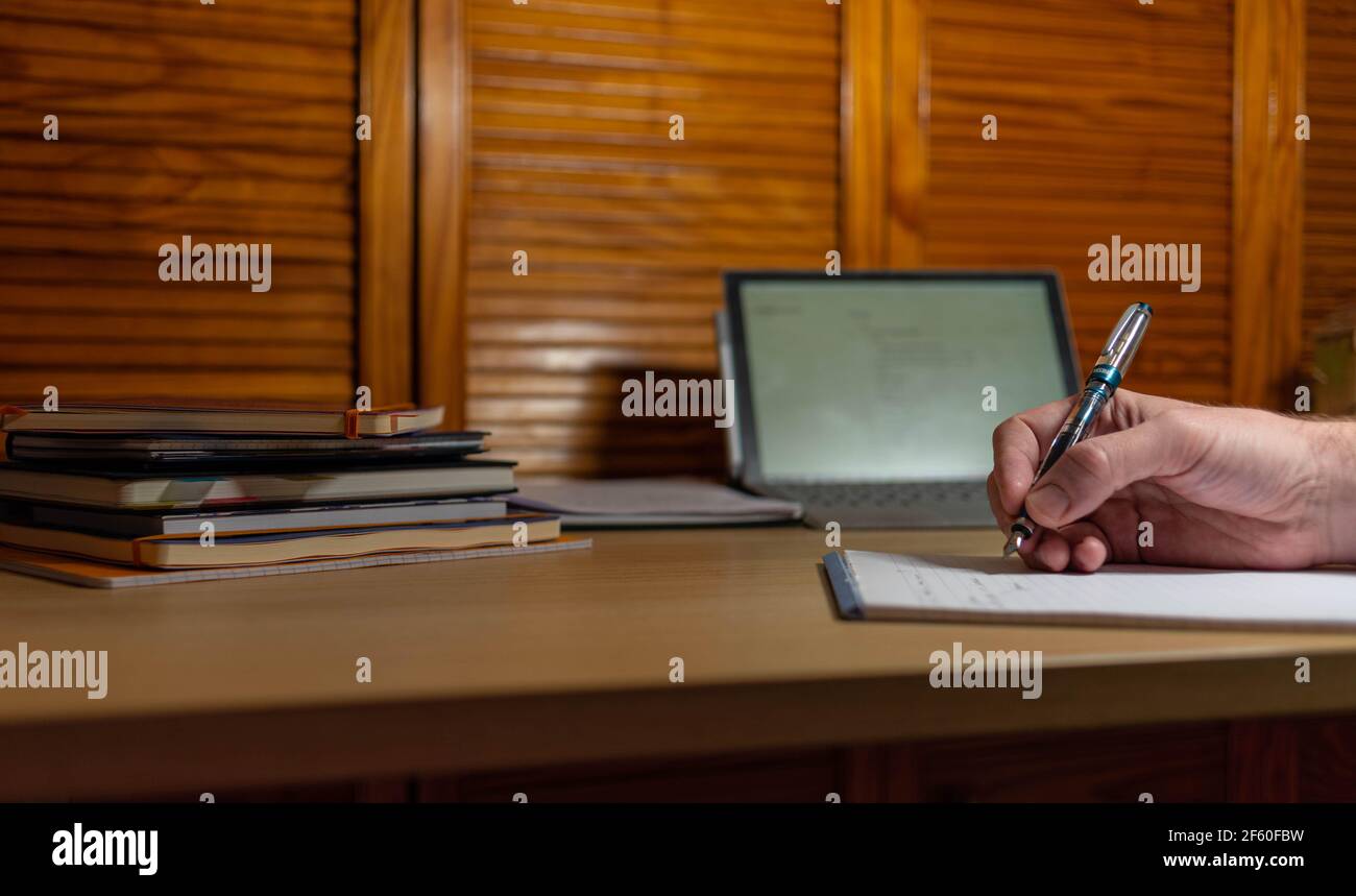 Hand handwriting hi-res stock photography and images - Alamy