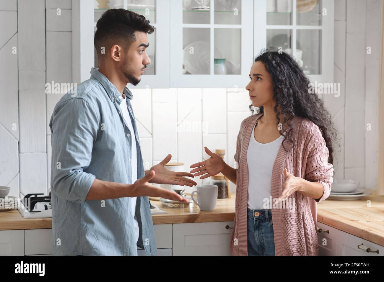 Conflict kitchen hi-res stock photography and images - Alamy