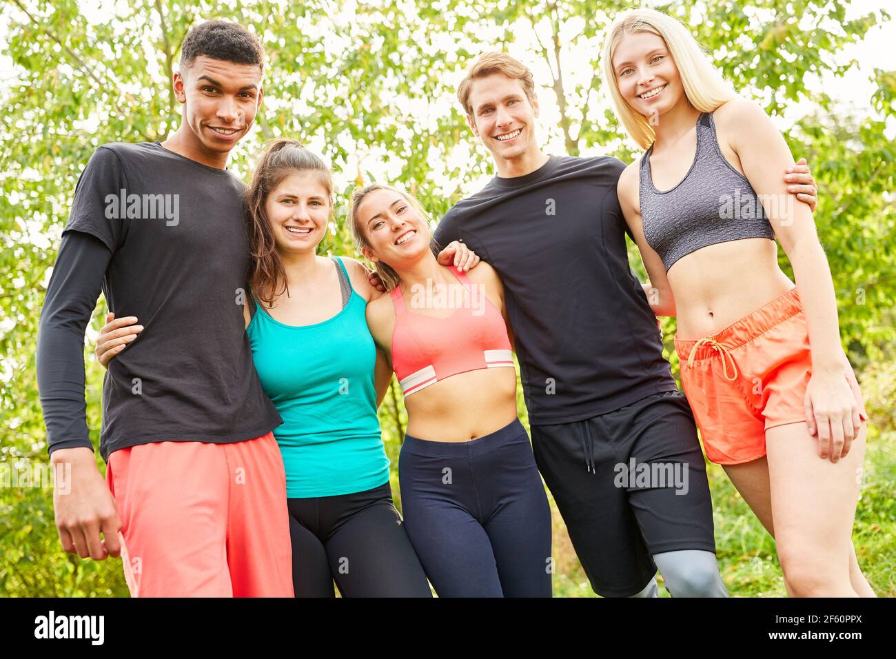 Happy team hi-res stock photography and images - Alamy