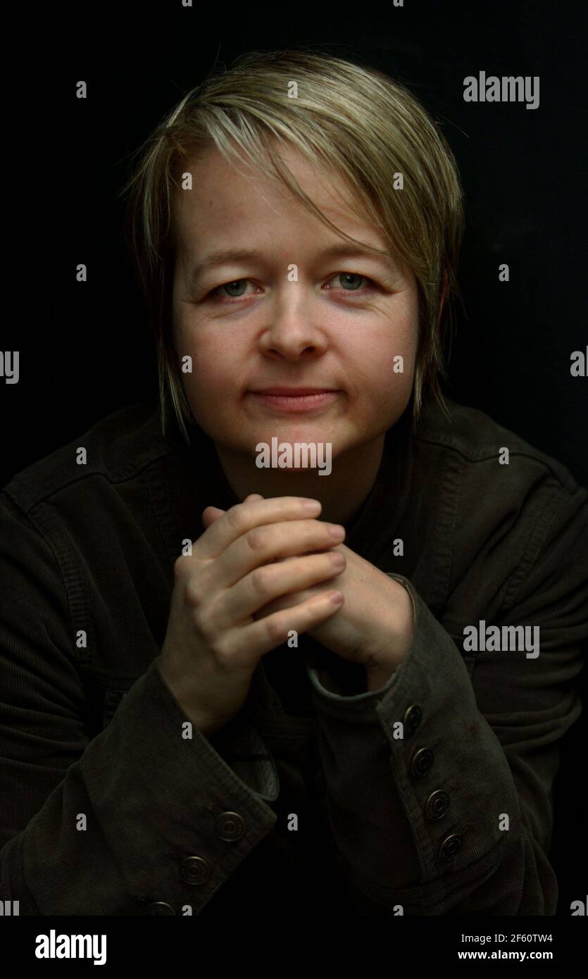 Sarah waters writer hi-res stock photography and images - Alamy