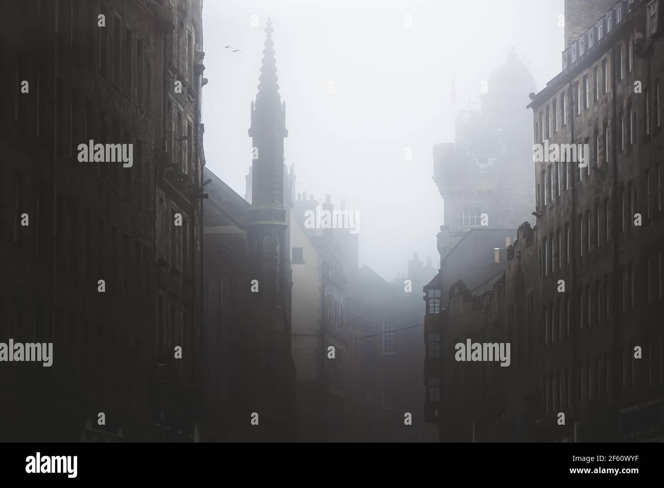 Haunting, spooky and moody atmospheric old town Edinburgh along the ...