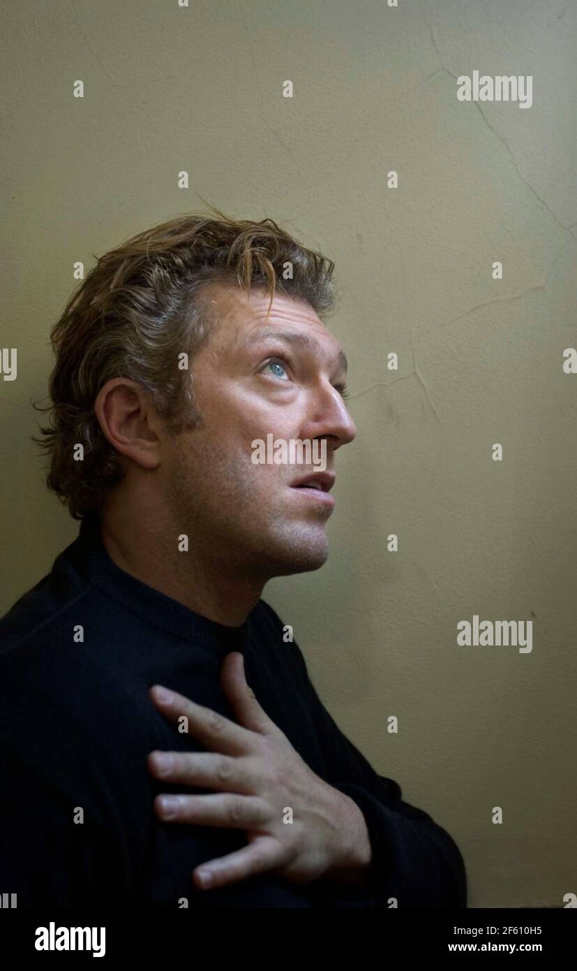 FRENCH ACTOR VINCENT CASSEL,IN SOHO,LONDON.9 February 2007 .PHOTO TOM ...