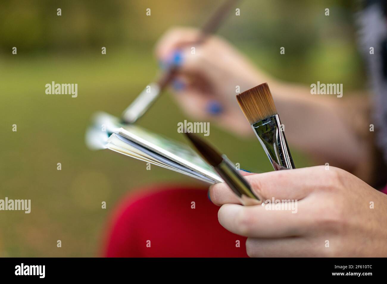 Close up artist painting hi-res stock photography and images - Alamy
