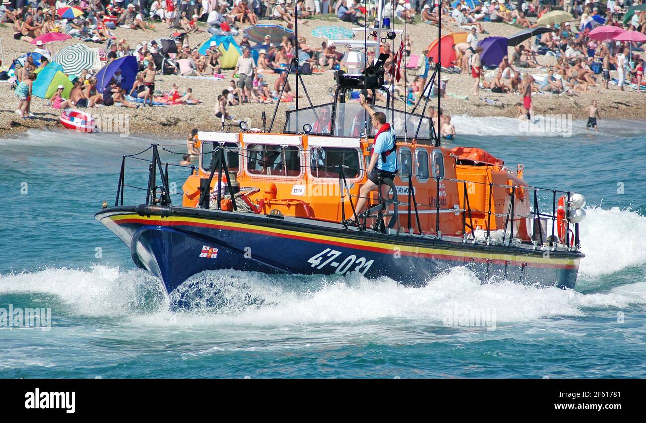 RNLI all weather Tyne Class Lifeboat "Voluntary Worker" entertaining ...