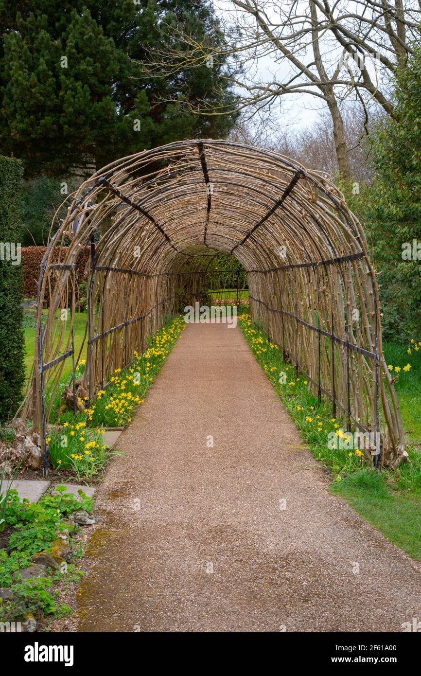 Nut walk garden feature, Westbourne House, Birmingham Stock Photo - Alamy
