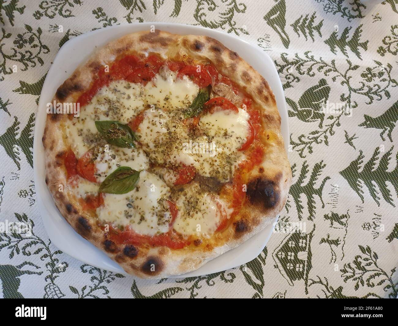 Steaming hot pizza slice hi-res stock photography and images - Alamy