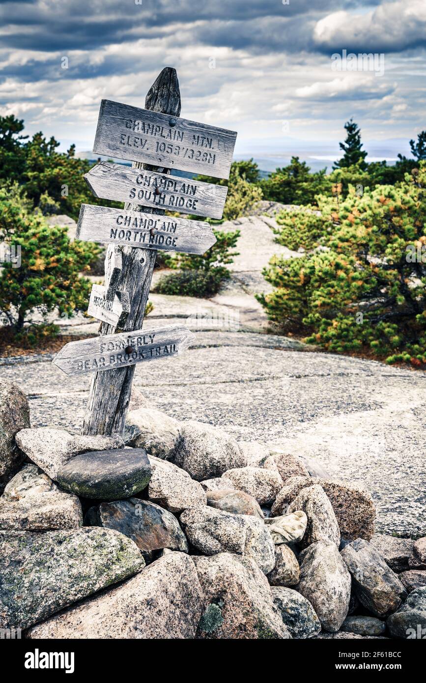 Acadia national park sign hi-res stock photography and images - Alamy