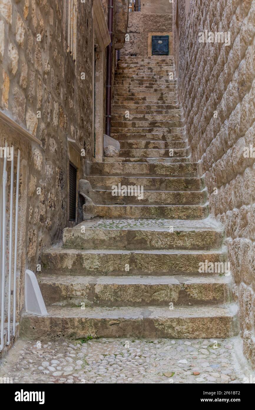 Stairs in the old town of Dubrovnik, Croatia Stock Photo - Alamy