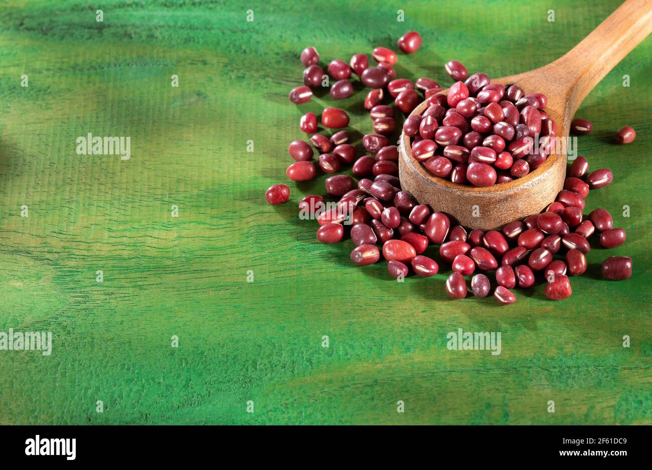 Vigna angularis - Adzuki organic bean Stock Photo - Alamy