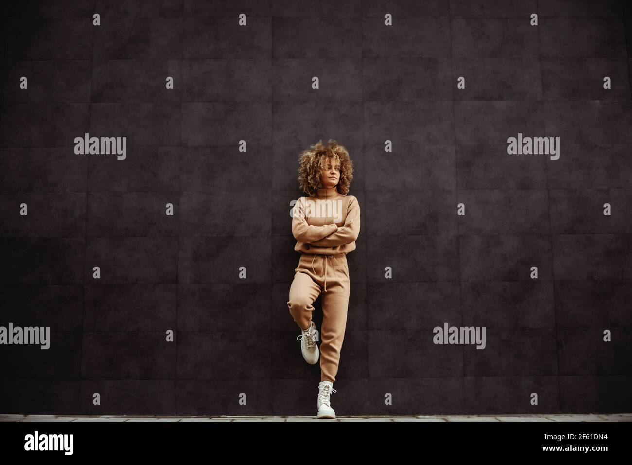 Female street rapper hi-res stock photography and images - Alamy
