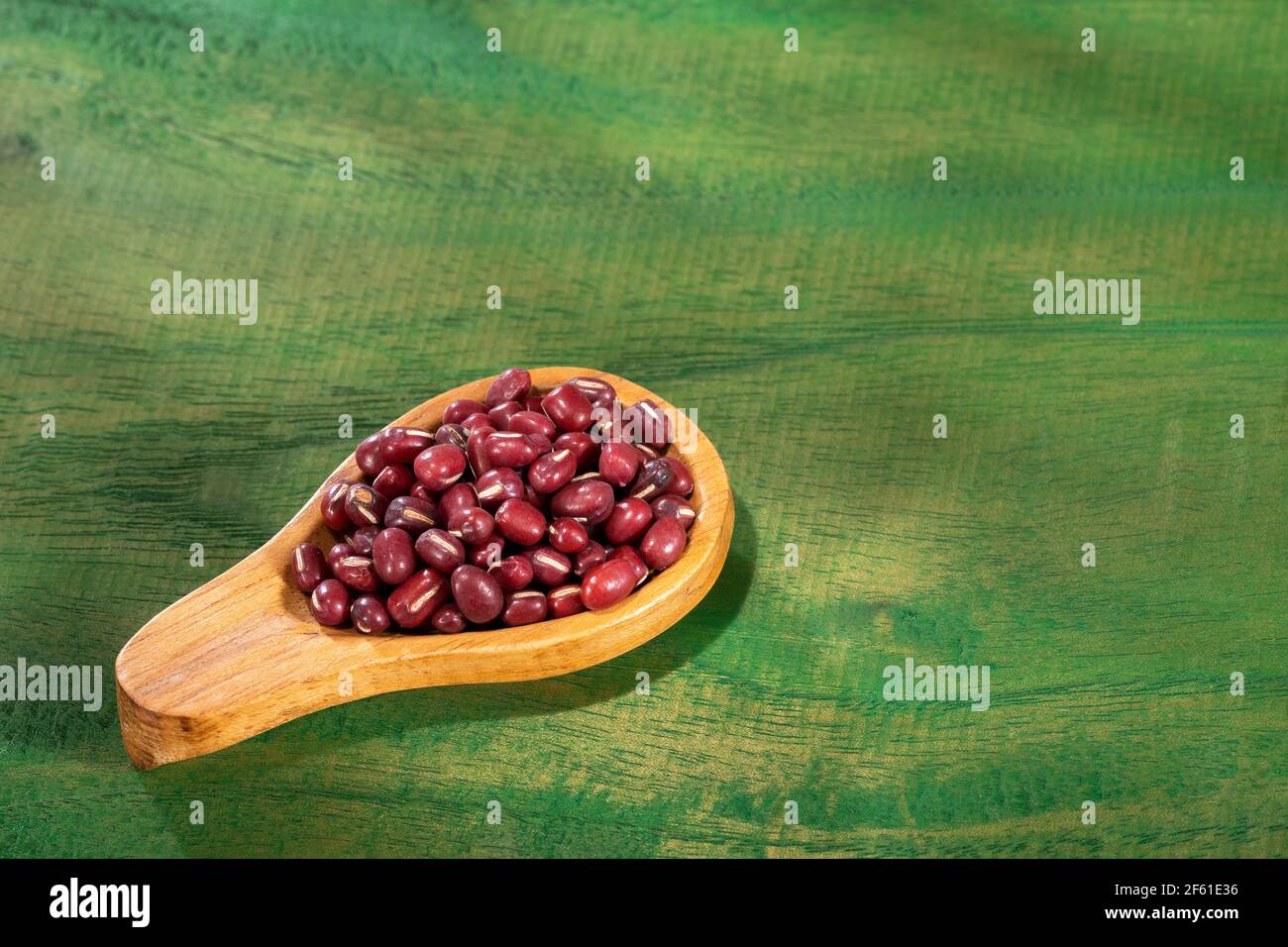 Vigna angularis - Adzuki organic bean Stock Photo - Alamy