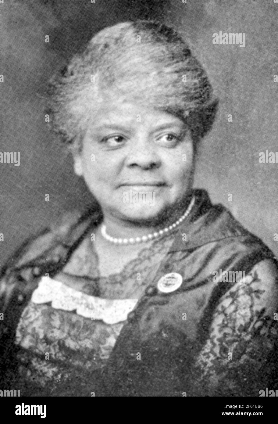 Activist journalist Black and White Stock Photos & Images - Alamy