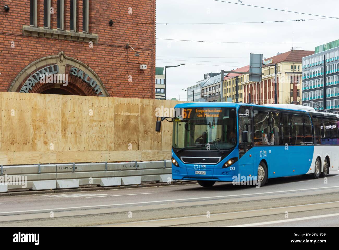 67 bus hi-res stock photography and images - Alamy