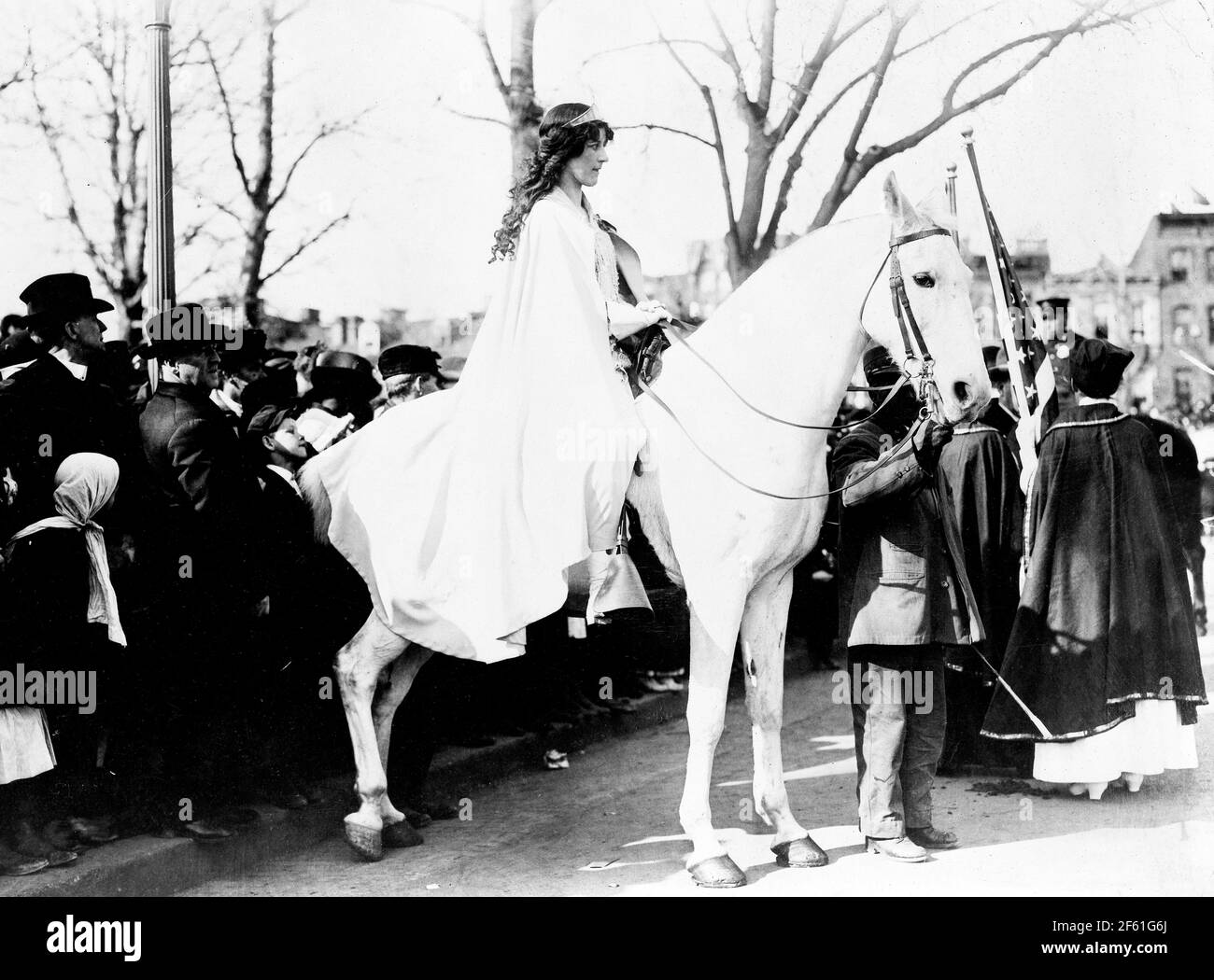 Women’s suffrage parade washington hi-res stock photography and images ...