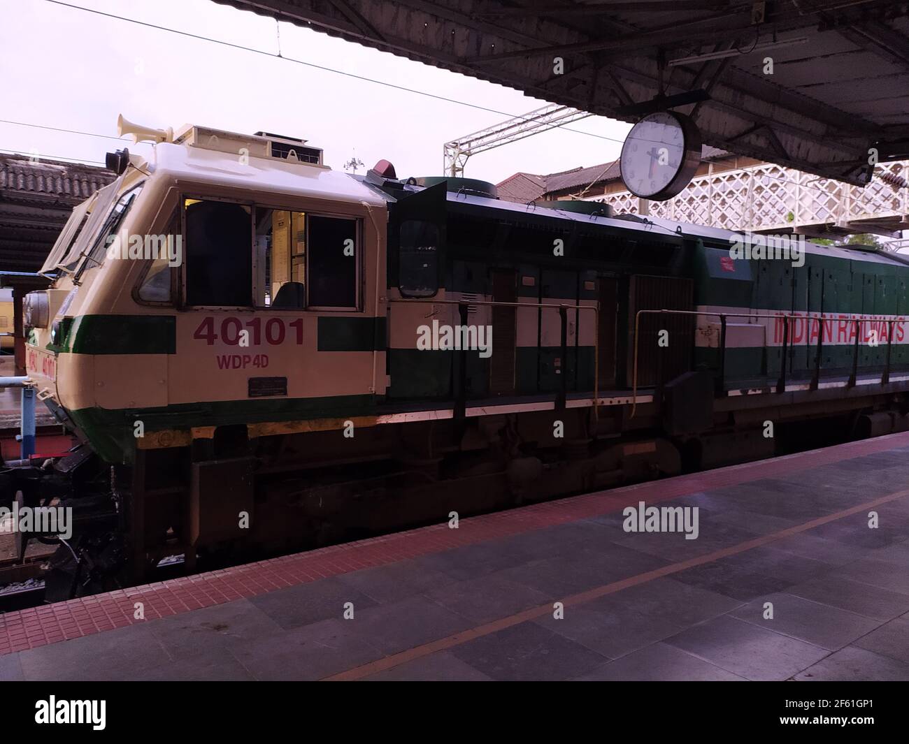 Diesel fueled train hi-res stock photography and images - Alamy