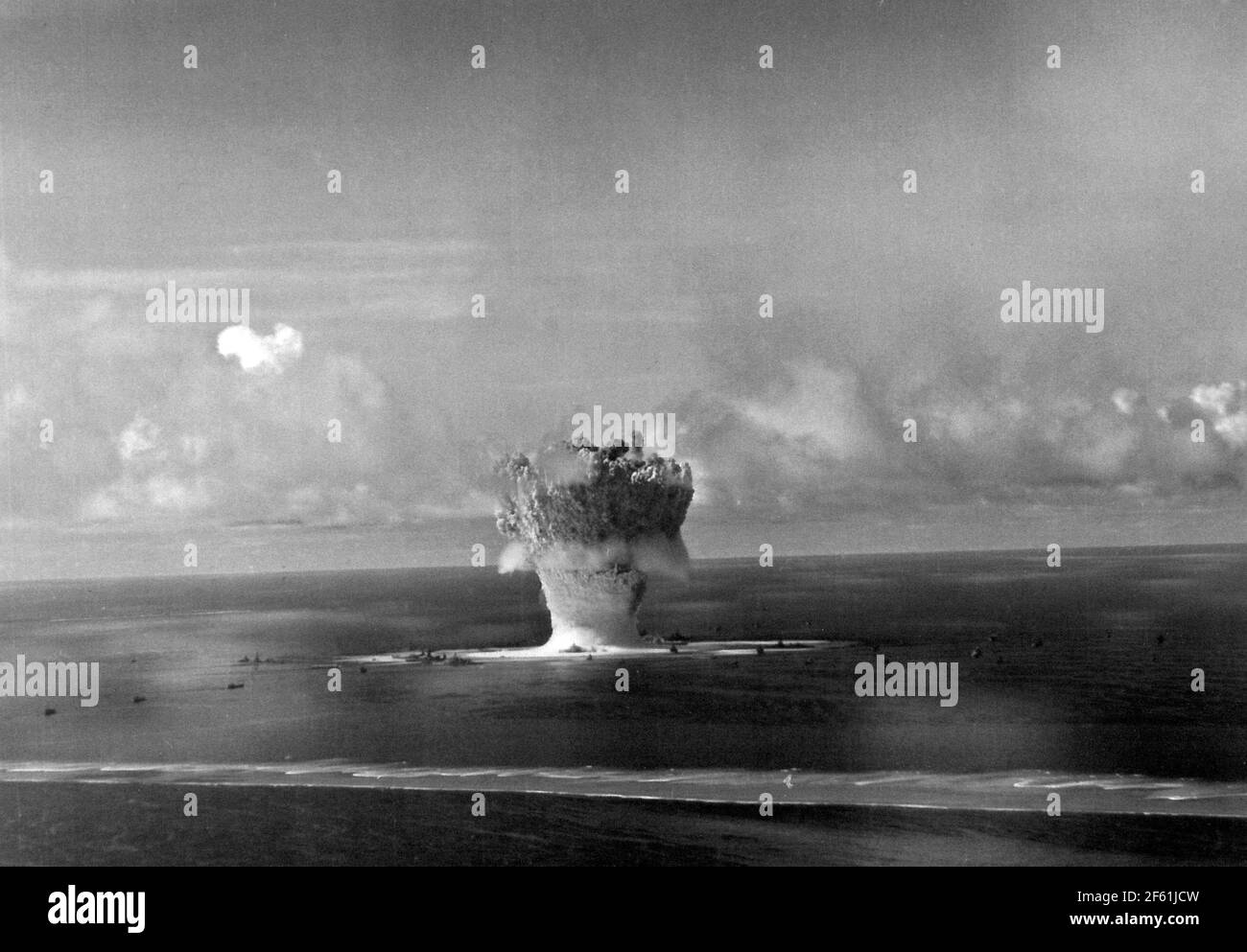 Operation Crossroads BAKER, 1946 Stock Photo - Alamy