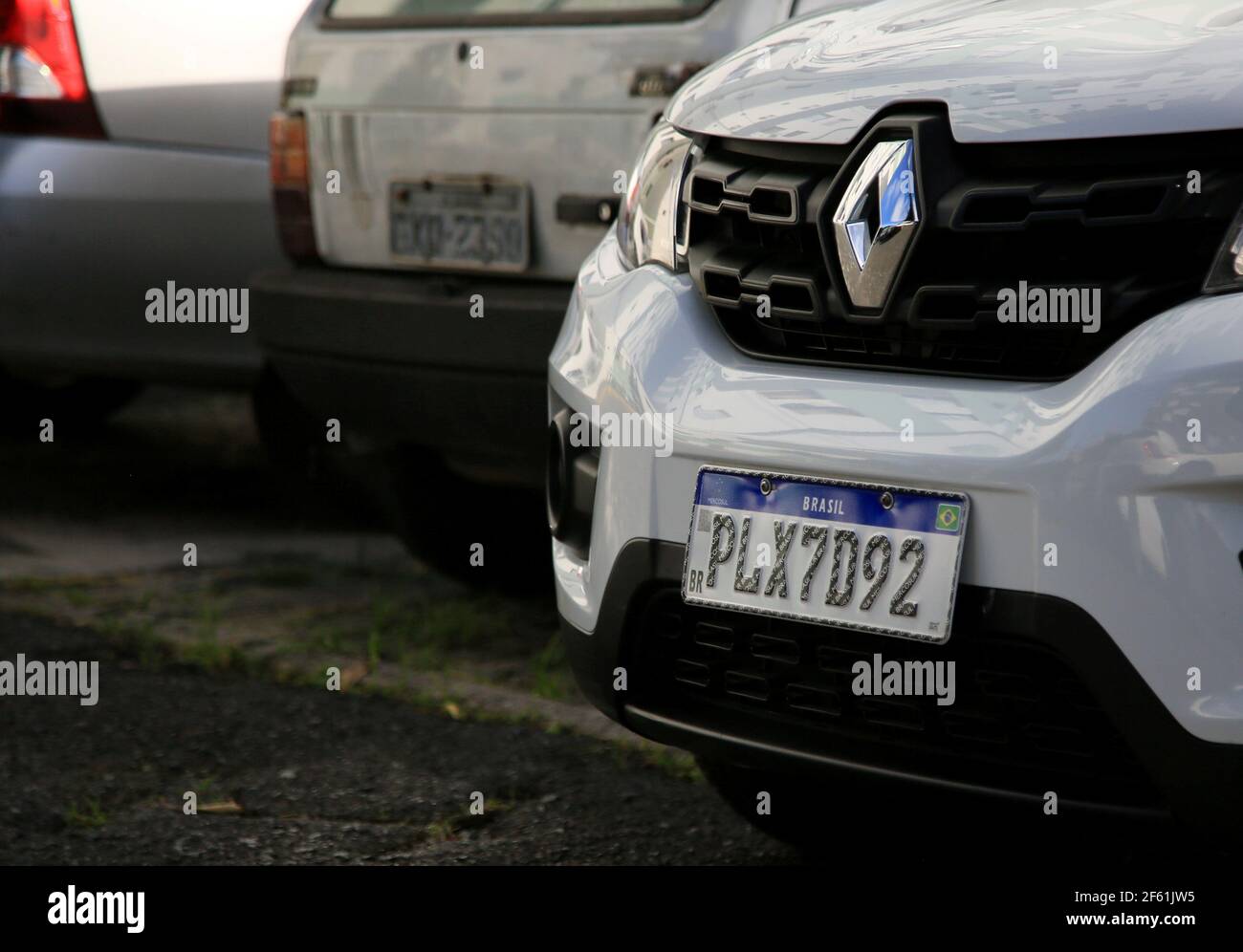 salvador, bahia / brazil - june 11, 2020: vehicle plate in the Mercosul ...
