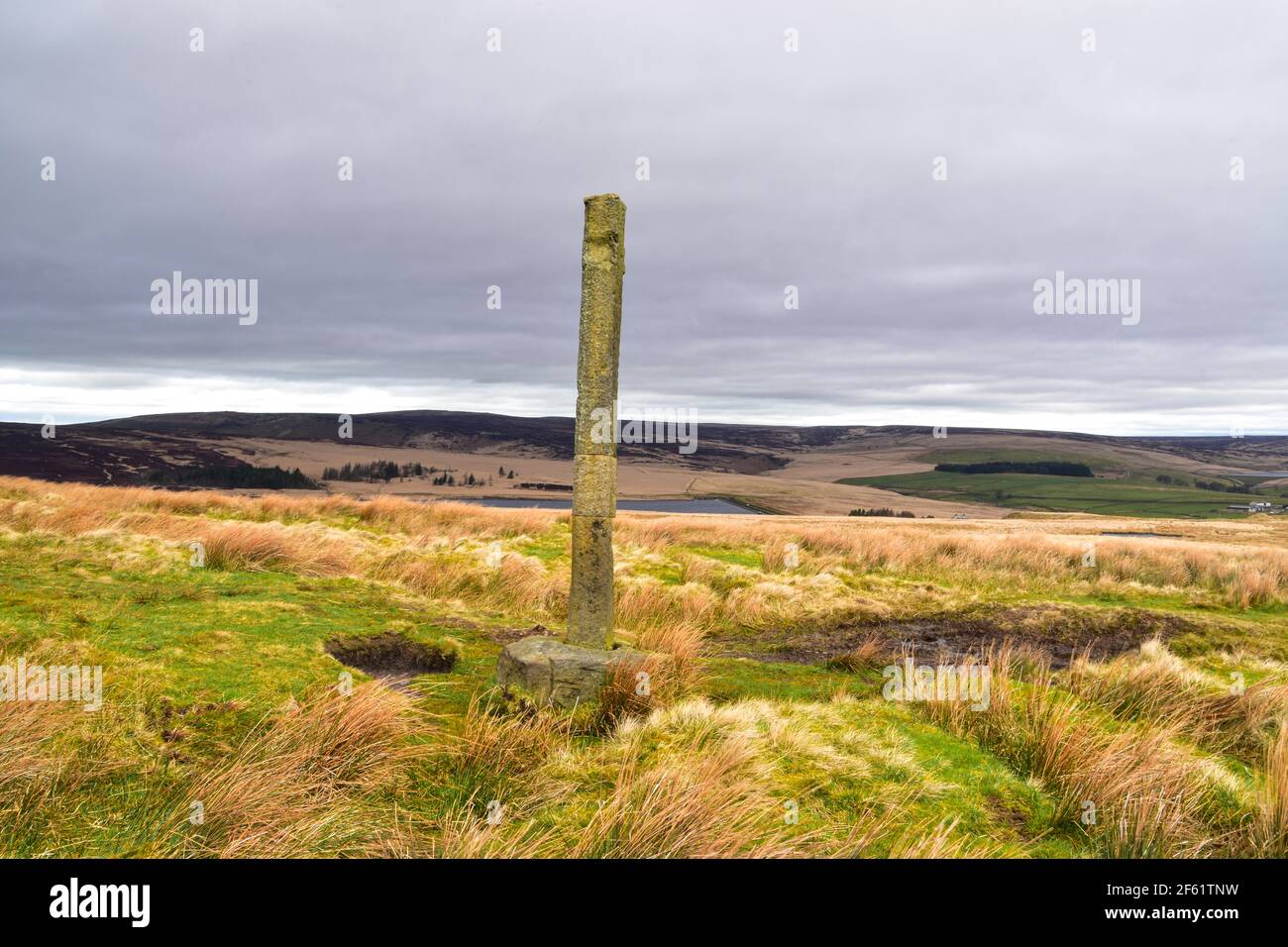 Reap's Cross and Gorple Reservoir, Heptonstall Moor, Pennines, Pennine ...